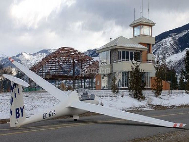 Aerodromo de la Cerdanya, precios y reservas 2025 | Yumping