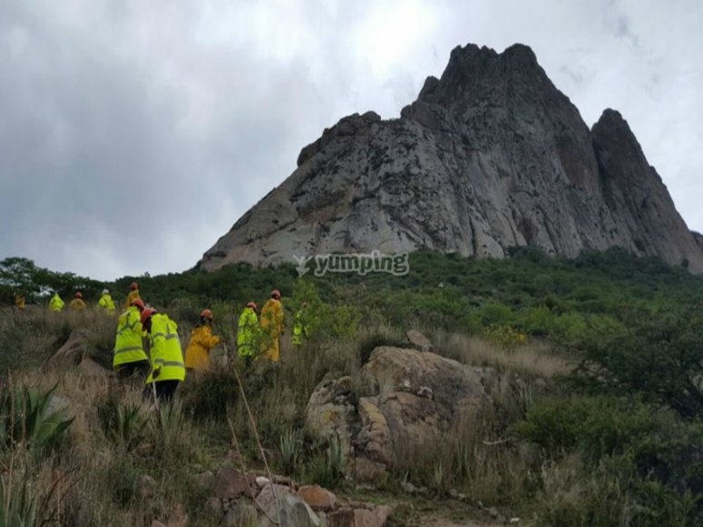 Ecoturismo Los Cuervos Bernal, precios y reservas 2026 | Yumping