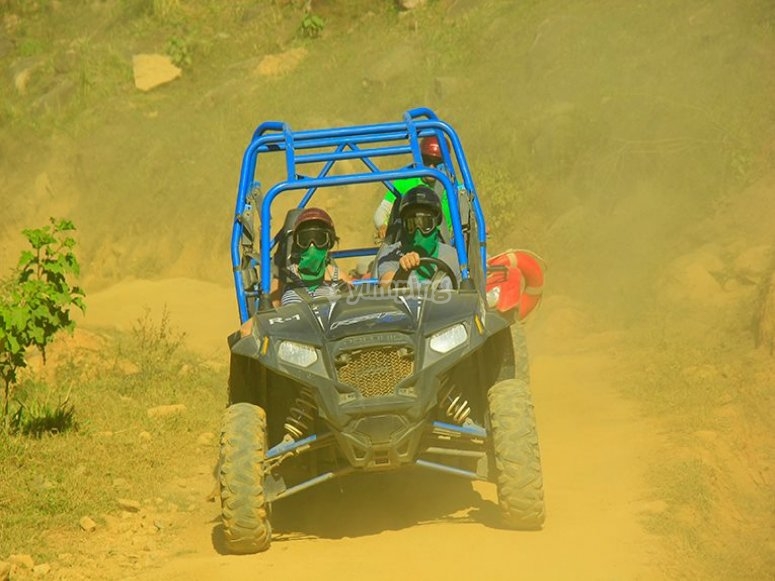 Ruta en RZR y tirolesas por Puerto Vallarta desde $4200 | Yumping