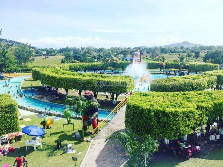 Pase a parque acuático en Temixco 1 día desde $200 | Yumping