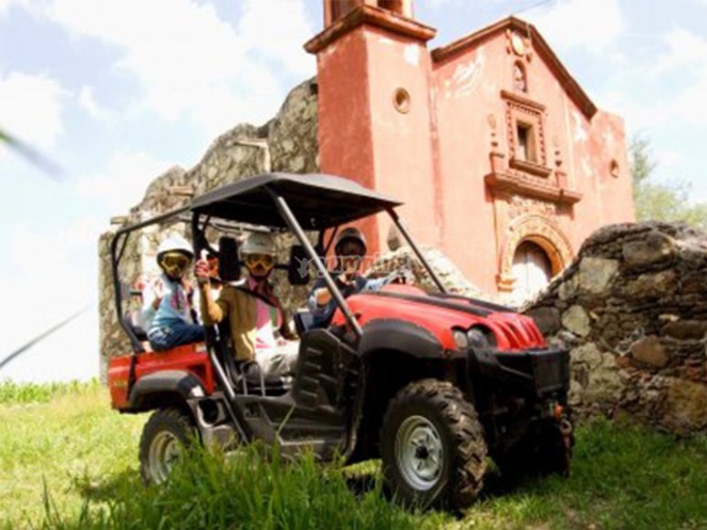 Ruta en Razer en San Miguel de Allende 1 horas desde $1800 | Yumping