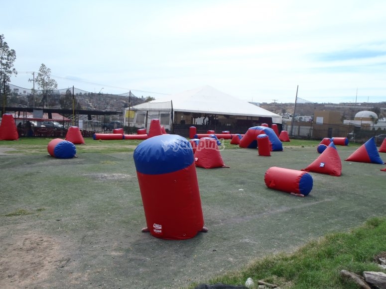 Gotcha X Zone, precios y reservas 2025 | Yumping