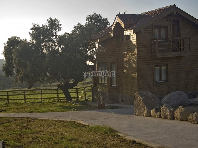 Los Jarales, precios y reservas 2025 | Yumping